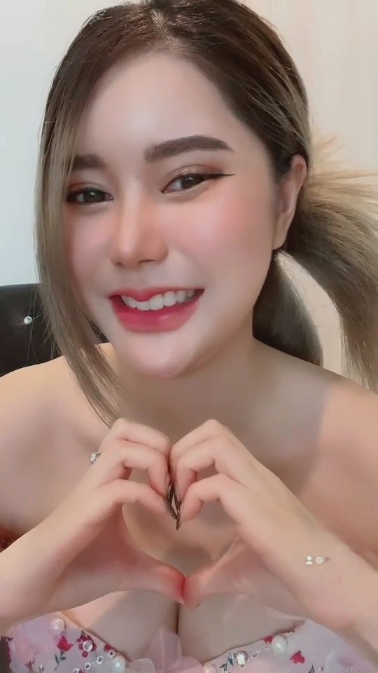 𝕂🌱 ɴᴏᴏᴋᴋɪɪᴇ - BIGO LIVE Bar